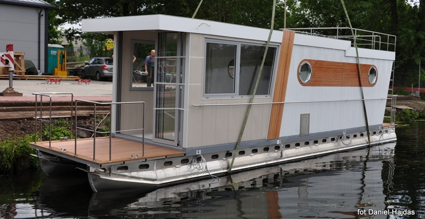 Gallery, PHU Moskit, European pontoons